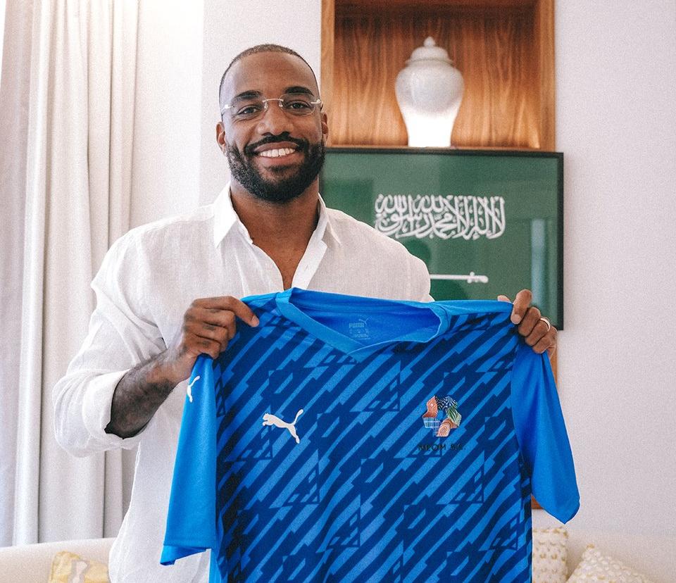 NEOM SC sign former Lyon and Arsenal striker Alexandre Lacazette