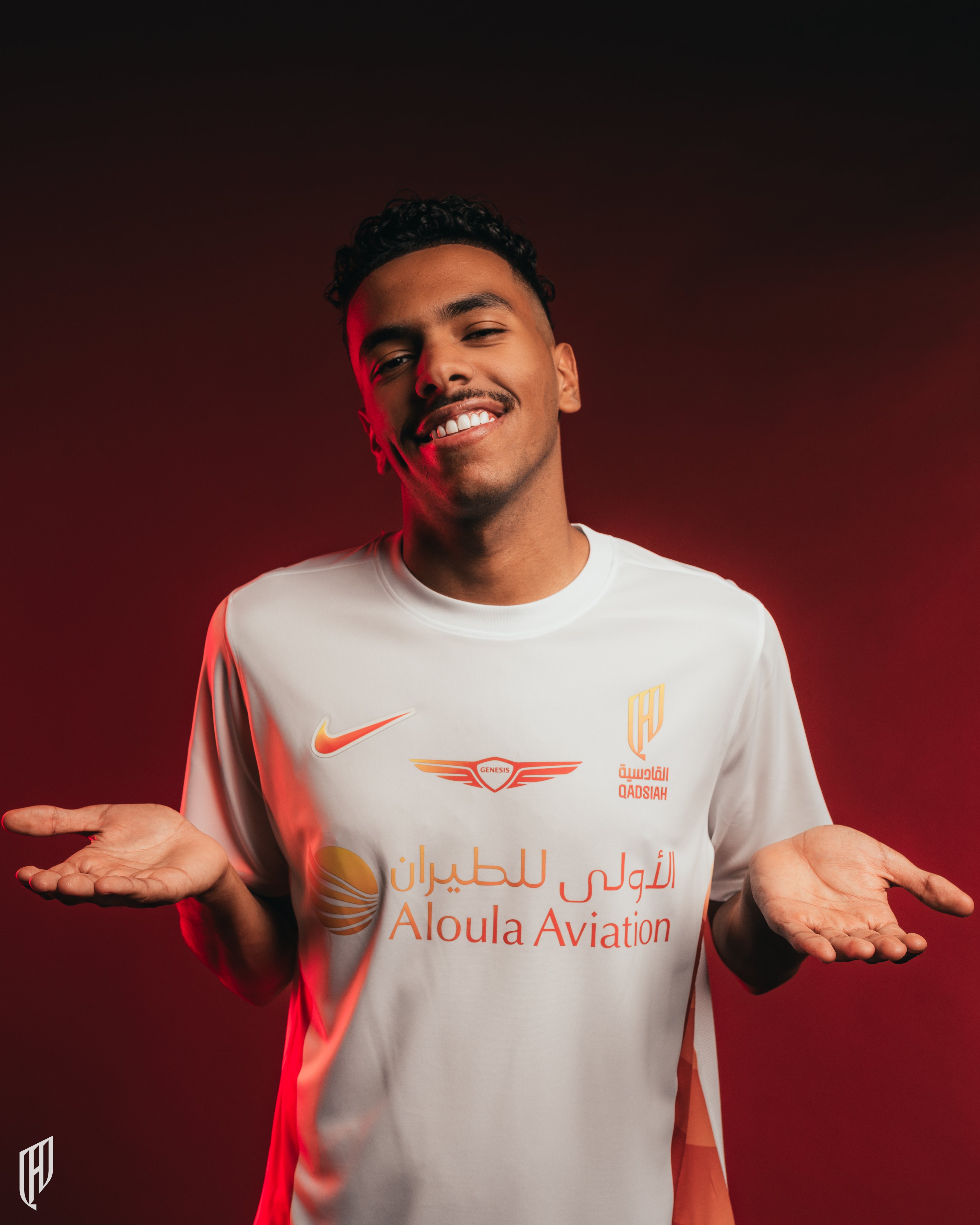 Al Qadsiah land RSL starlet Al Juwayr